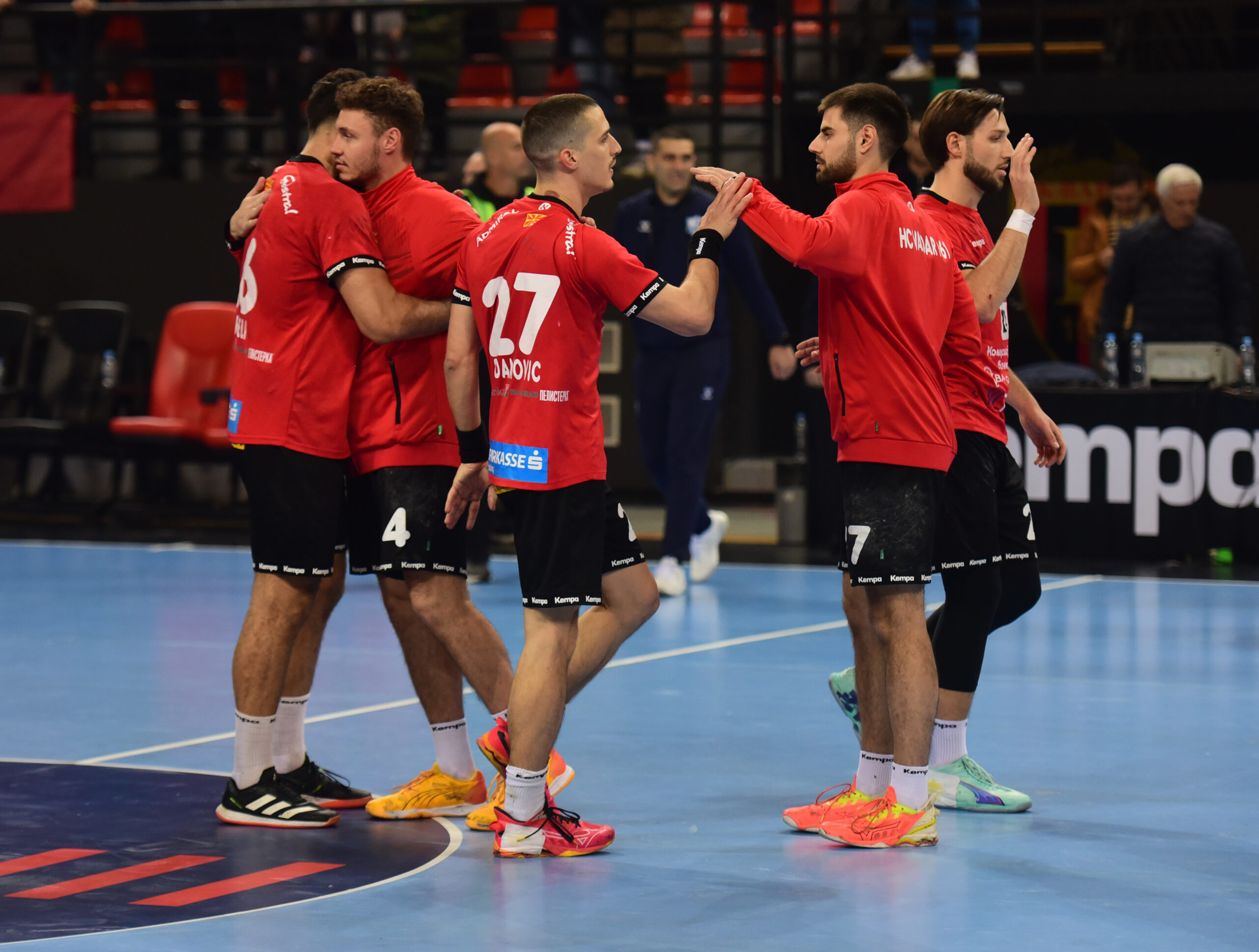 Вардар го доби дербито со Алкалоид - Вечер ...1963 | Vecer MK