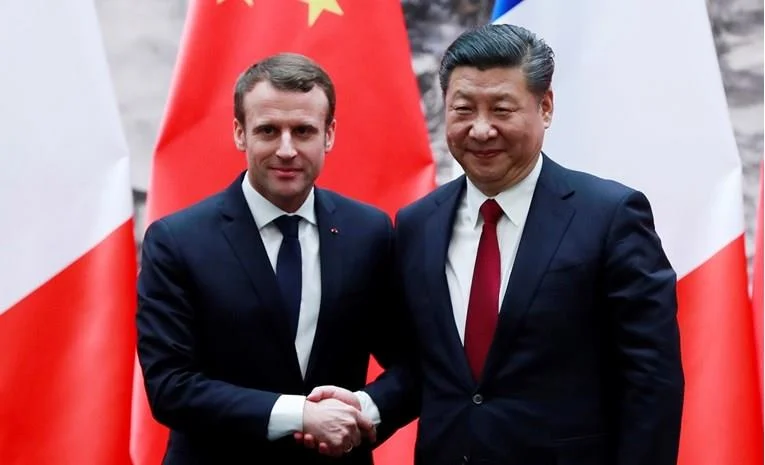 Кина му ја затна устата на Емануел Макрон - Вечер ...1963 | Vecer MK