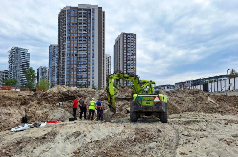 Пронајдена е бомба од Втората светска војна во Белград! - Вечер ...1963 | Vecer MK